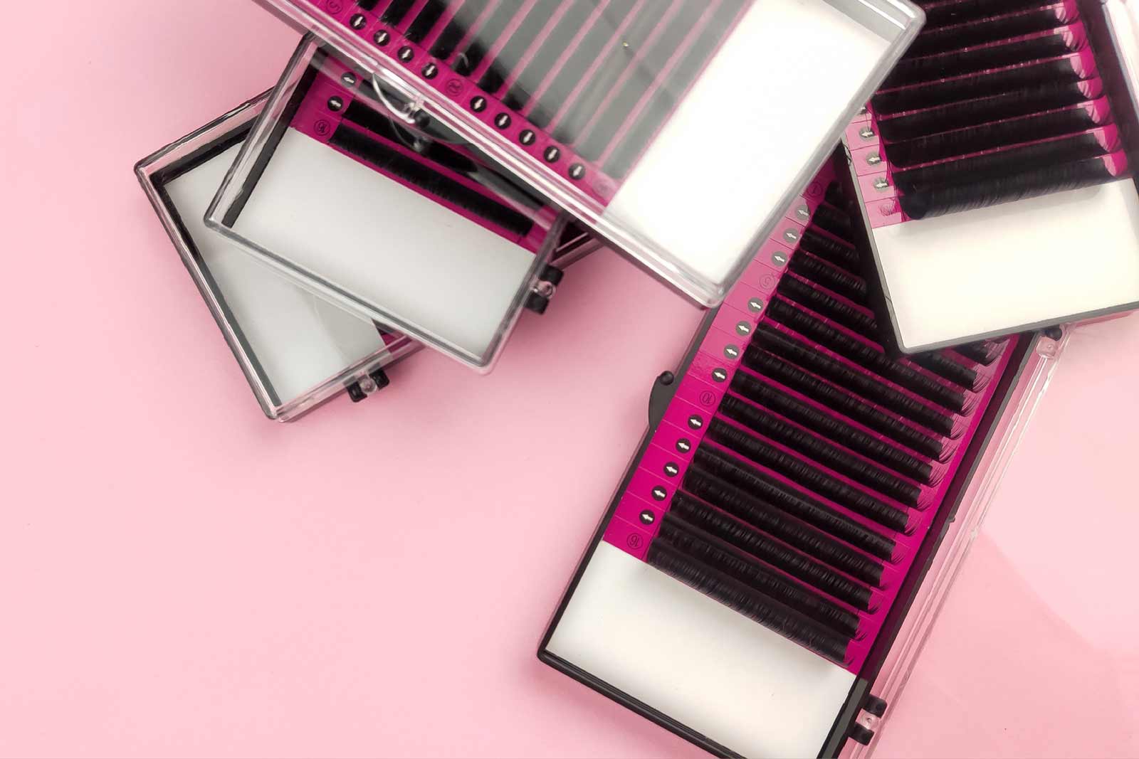 Quelle pose d’extensions dois-je choisir ? - Mon Regard Revolver